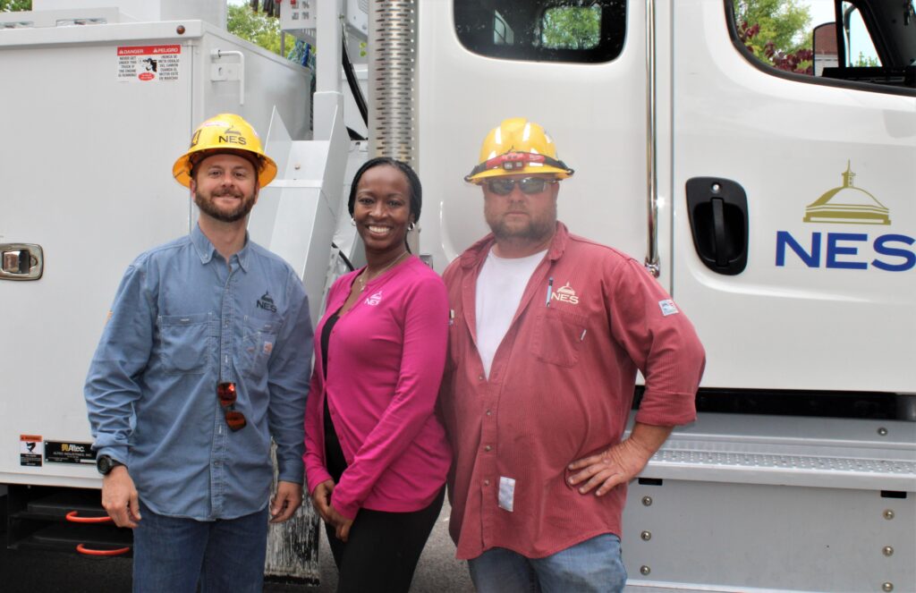 NES Employees Encourage Students at BEEM Career Fair - Nashville ...